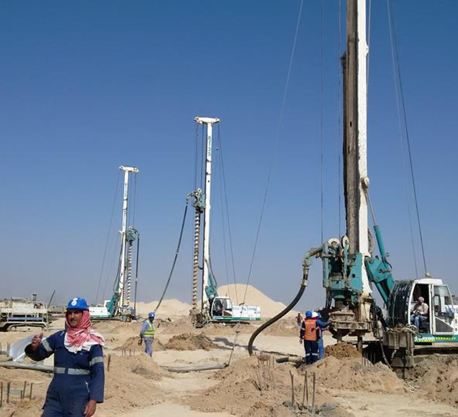 Construction works of 1,017 Residential Villas, West Yas Development on Yas Island, Abu Dhabi ...